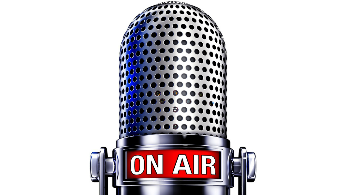 El libreto radiofónico: Escribir para radio by Betsy Ayala on Prezi