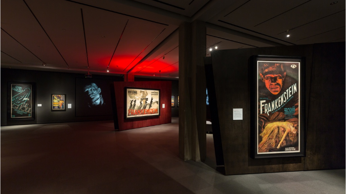 Presentation: It's Alive by Daniel Huppe on Prezi