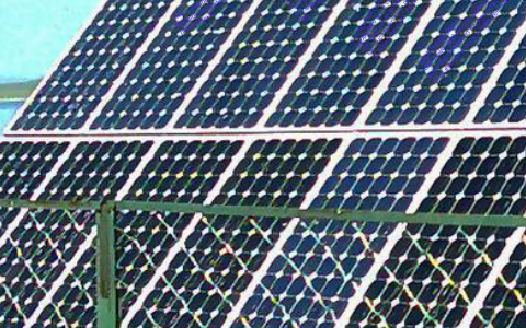 Bringing solar power to Indian Country by Debby Tewa by on Prezi